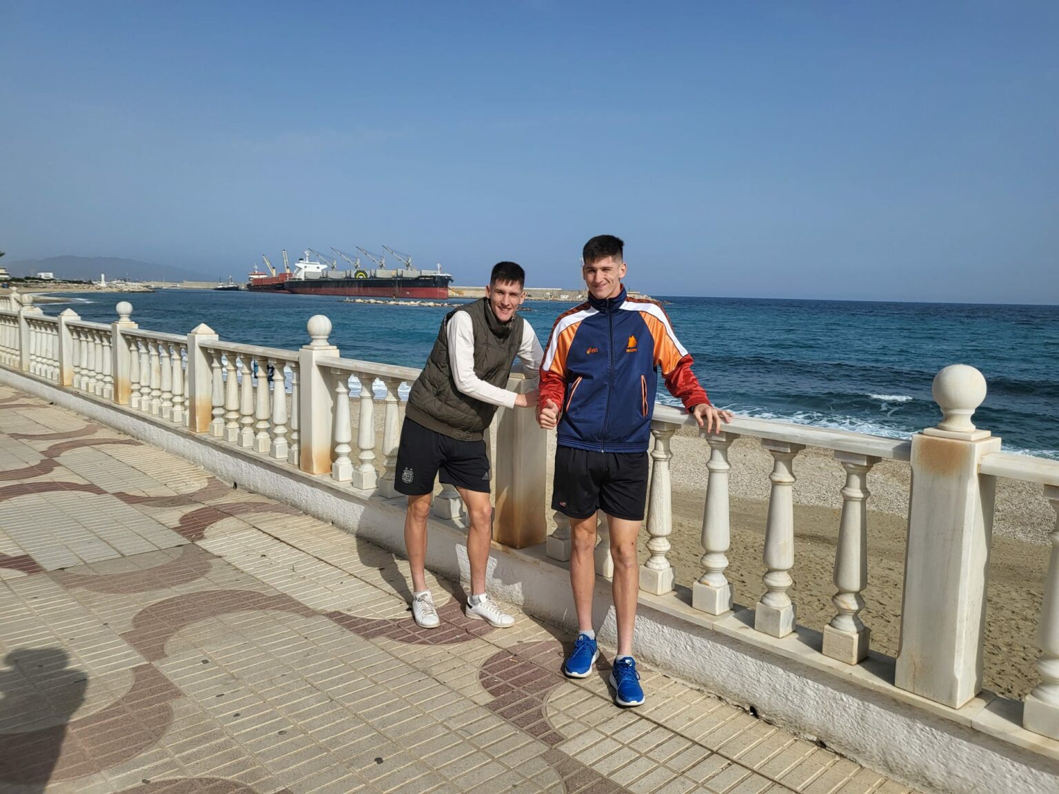 Los hijos de Pipo Cipolatti viajaron a España para jugar al fútbol